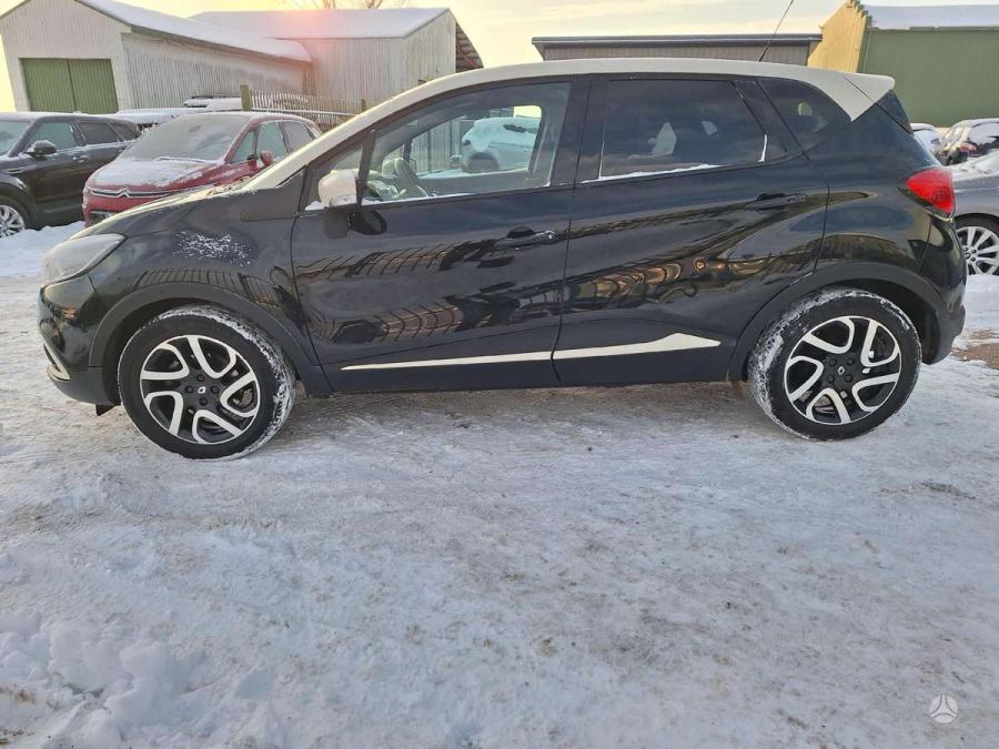 Melns Renault Captur 2013 Tauragė, ar dzinēja tilpumu 1.20 L un nobraukumu 220 tūkst. km par 6000 €, foto 4 vietnē AUTOMOTO.COM.LV