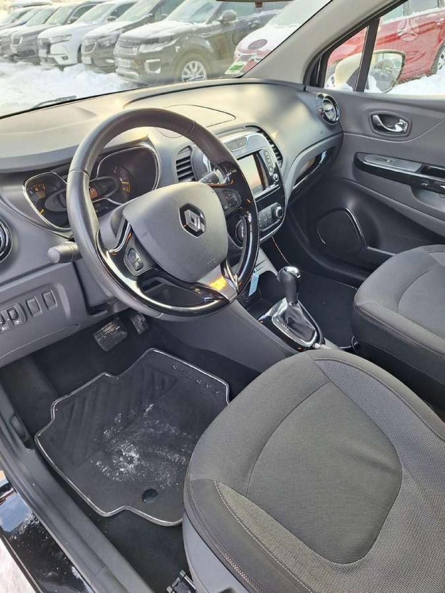 Melns Renault Captur 2013 Tauragė, ar dzinēja tilpumu 1.20 L un nobraukumu 220 tūkst. km par 6000 €, foto 12 vietnē AUTOMOTO.COM.LV