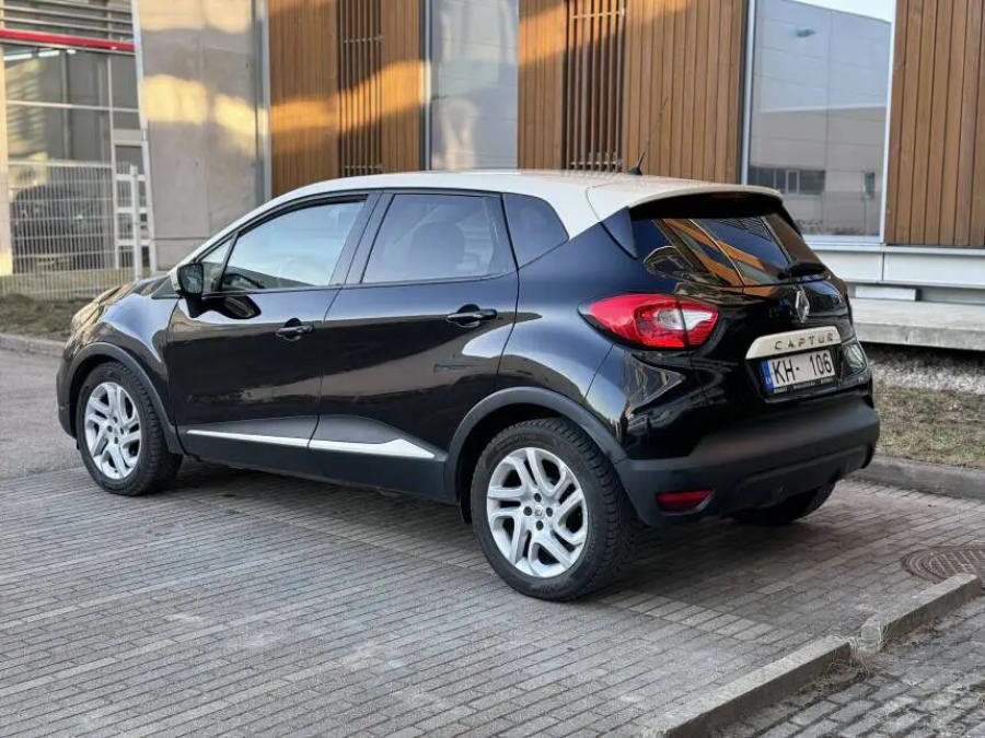 Black Renault Captur 2013 in Riga, with an engine capacity of 0.90 L and mileage of 183 thousand km for 6000 €, photo 4 on AUTOMOTO.COM.LV