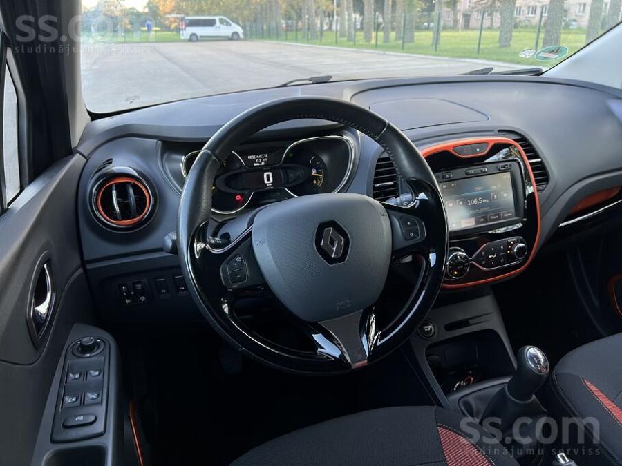 Melns Renault Captur 2013 Cēsis, ar dzinēja tilpumu 1.00 L un nobraukumu 173 tūkst. km par 5750 €, foto 8 vietnē AUTOMOTO.COM.LV