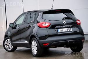 Black Renault Captur 2014 in Tukums, with an engine capacity of 0.90 L and mileage of 195 thousand km for 6990 €, photo 5 on AUTOMOTO.COM.LV