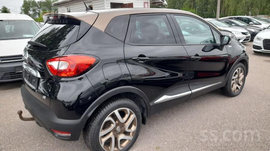 Black Renault Captur 2015 in Riga, with an engine capacity of 1.50 L and mileage of 118 thousand km for 7900 €, photo 8 on AUTOMOTO.COM.LV