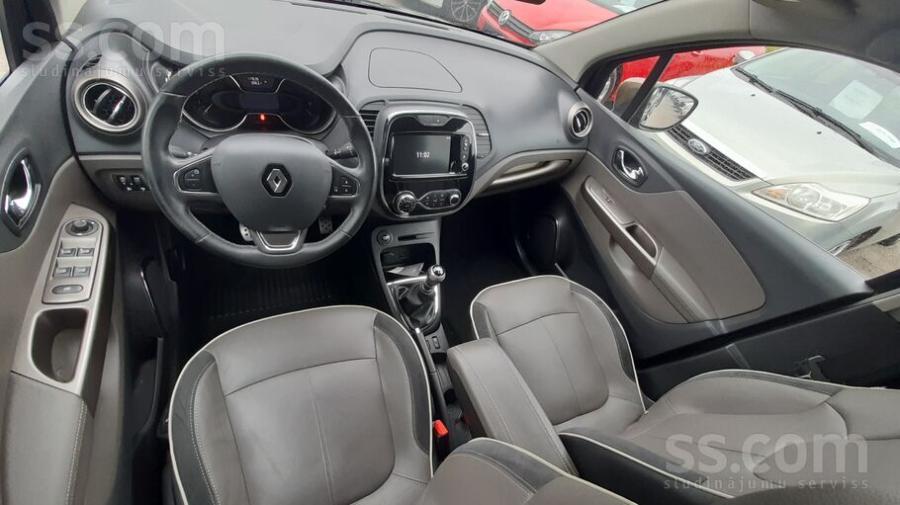 Black Renault Captur 2015 in Riga, with an engine capacity of 1.50 L and mileage of 118 thousand km for 7900 €, photo 19 on AUTOMOTO.COM.LV