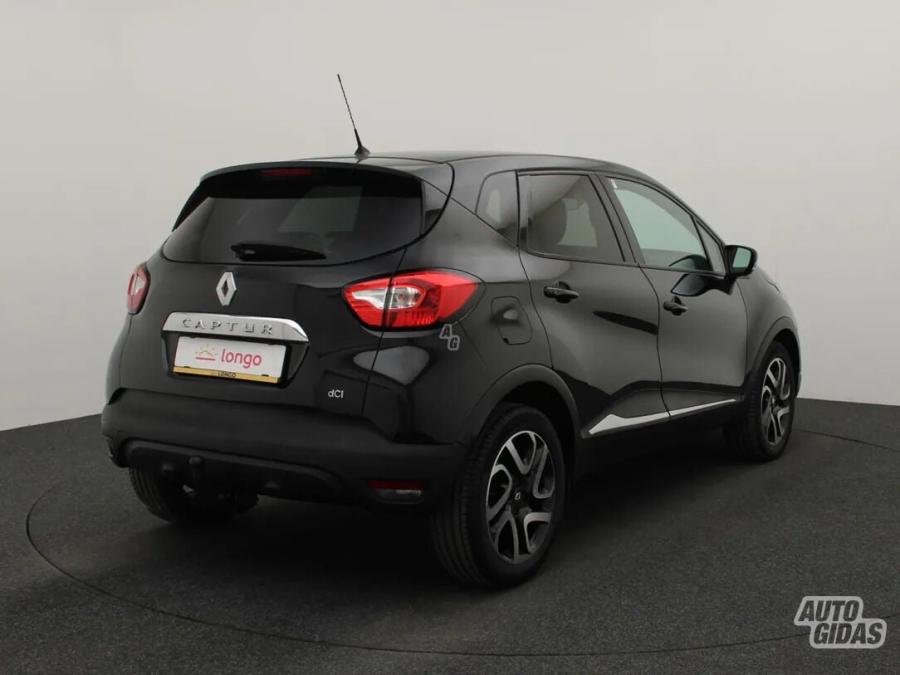 Black Renault Captur 2015 in Vilnius, with an engine capacity of 1.50 L and mileage of 179 thousand km for 8599 €, photo 9 on AUTOMOTO.COM.LV