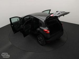 Black Renault Captur 2015 in Vilnius, with an engine capacity of 1.50 L and mileage of 179 thousand km for 8599 €, photo 14 on AUTOMOTO.COM.LV
