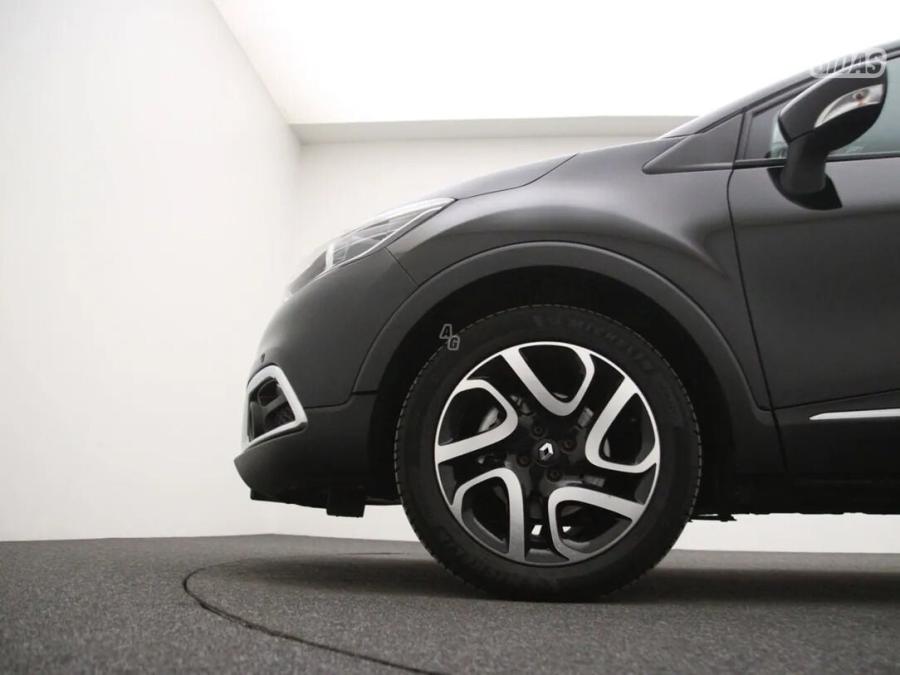 Black Renault Captur 2015 in Vilnius, with an engine capacity of 1.50 L and mileage of 179 thousand km for 8599 €, photo 28 on AUTOMOTO.COM.LV