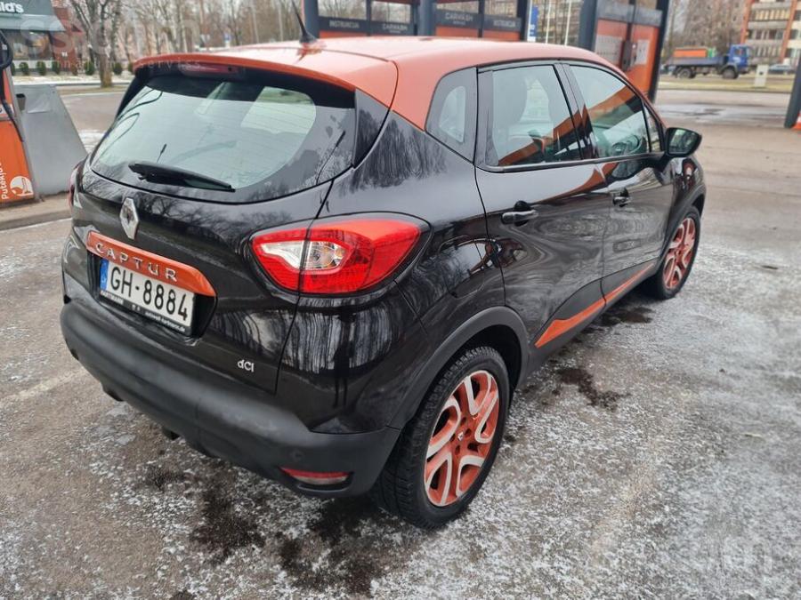 Melns Renault Captur 2015 Jūrmala, ar dzinēja tilpumu 1.50 L un nobraukumu 291 tūkst. km par 5600 €, foto 6 vietnē AUTOMOTO.COM.LV