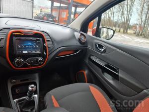 Melns Renault Captur 2015 Jūrmala, ar dzinēja tilpumu 1.50 L un nobraukumu 291 tūkst. km par 5600 €, foto 16 vietnē AUTOMOTO.COM.LV