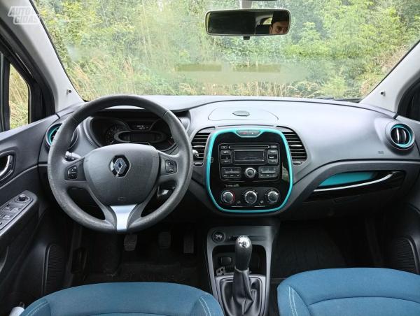 Melns Renault Captur 2016 Panevēža, ar dzinēja tilpumu 1.00 L un nobraukumu 221 tūkst. km par 3900 €, foto 6 vietnē AUTOMOTO.COM.LV