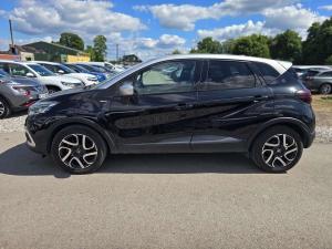 Black Renault Captur 2017 in Taurage, with an engine capacity of 1.20 L and mileage of 193 thousand km for 8500 €, photo 6 on AUTOMOTO.COM.LV