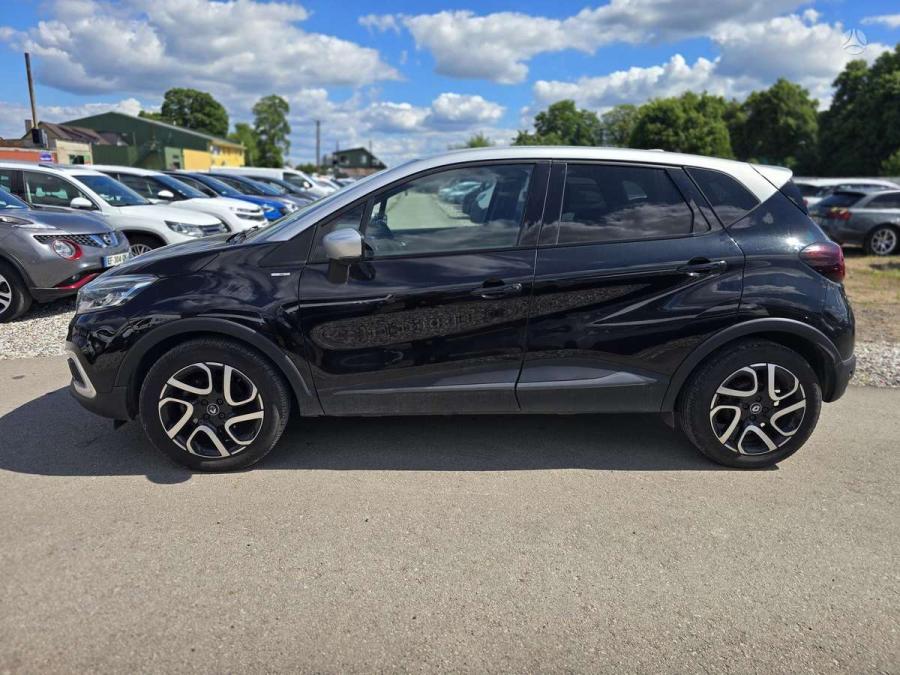 Black Renault Captur 2017 in Taurage, with an engine capacity of 1.20 L and mileage of 193 thousand km for 8500 €, photo 6 on AUTOMOTO.COM.LV