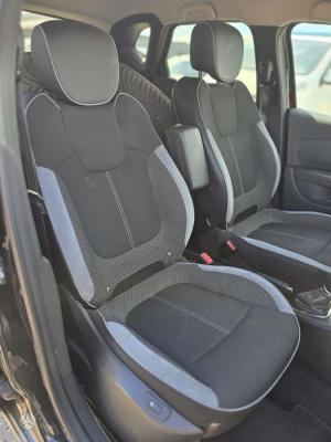 Black Renault Captur 2017 in Taurage, with an engine capacity of 1.20 L and mileage of 193 thousand km for 8500 €, photo 13 on AUTOMOTO.COM.LV