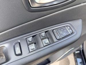Black Renault Captur 2018 in Taurage, with an engine capacity of 1.46 L and mileage of 169 thousand km for 8999 €, photo 21 on AUTOMOTO.COM.LV