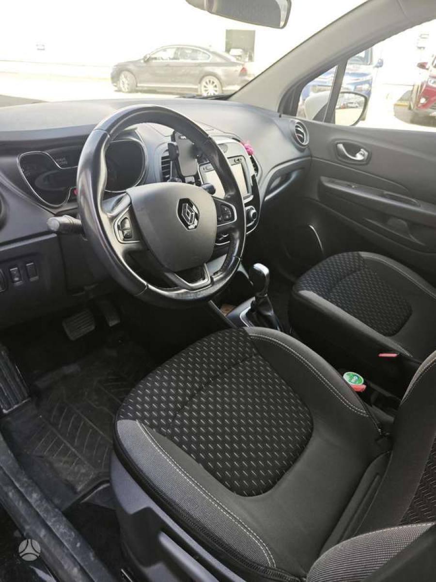 Melns Renault Captur 2018 Viļņa, ar dzinēja tilpumu 1.20 L un nobraukumu 92 tūkst. km par 8850 €, foto 7 vietnē AUTOMOTO.COM.LV