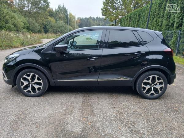 Рено Каптур 2019 в Вильнюс на AUTOMOTO.COM.LV Черный Рено Каптур 2019 в Вильнюс, объемом двигателя 0.90 л и пробегом 208 тыс. км за 9149 €, фото 5 на AUTOMOTO.COM.LV