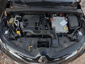 Black Renault Captur 2021 in Telschi, with an engine capacity of 1.60 L and mileage of 116 thousand km for 8800 €, photo 13 on AUTOMOTO.COM.LV