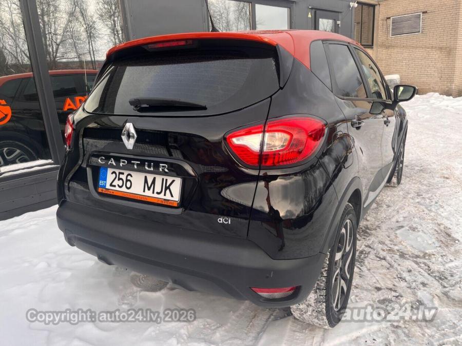 Melns Renault Captur 2014 Tallina, ar dzinēja tilpumu 1.50 L un nobraukumu 190 tūkst. km par 6990 €, foto 6 vietnē AUTOMOTO.COM.LV
