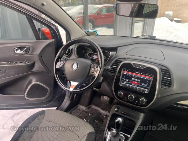 Black Renault Captur 2014 in Tallinn, with an engine capacity of 1.50 L and mileage of 190 thousand km for 6990 €, photo 9 on AUTOMOTO.COM.LV