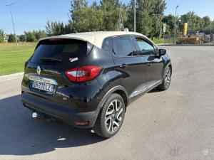 Black Renault Captur 2014 in Taurage, with an engine capacity of 1.46 L and mileage of 161 thousand km for 4400 €, photo 6 on AUTOMOTO.COM.LV