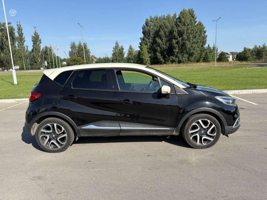 Black Renault Captur 2014 in Taurage, with an engine capacity of 1.46 L and mileage of 161 thousand km for 4400 €, photo 7 on AUTOMOTO.COM.LV
