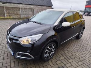 Black Renault Captur 2015 in Taurage, with an engine capacity of 0.90 L and mileage of 80 thousand km for 5900 €, photo 2 on AUTOMOTO.COM.LV