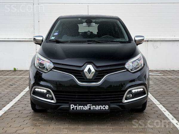 Black Renault Captur 2015 in Riga, with an engine capacity of 1.20 L and mileage of 0 thousand km for 7990 €, photo 5 on AUTOMOTO.COM.LV