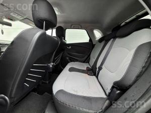 Black Renault Captur 2015 in Riga, with an engine capacity of 1.20 L and mileage of 0 thousand km for 7990 €, photo 14 on AUTOMOTO.COM.LV