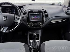 Black Renault Captur 2015 in Riga, with an engine capacity of 1.20 L and mileage of 0 thousand km for 7990 €, photo 18 on AUTOMOTO.COM.LV