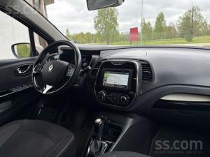 Black Renault Captur 2016 in Jelgava, with an engine capacity of 1.50 L and mileage of 155 thousand km for 7900 €, photo 9 on AUTOMOTO.COM.LV