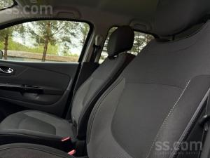 Black Renault Captur 2016 in Jelgava, with an engine capacity of 1.50 L and mileage of 155 thousand km for 7900 €, photo 11 on AUTOMOTO.COM.LV