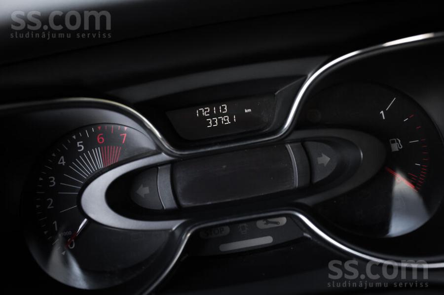 Melns Renault Captur 2016 Jelgava, ar dzinēja tilpumu 0.90 L un nobraukumu 172 tūkst. km par 7999 €, foto 23 vietnē AUTOMOTO.COM.LV