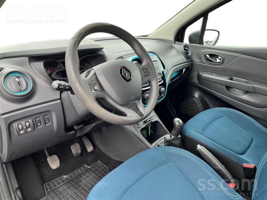 Melns Renault Captur 2016 Rīga, ar dzinēja tilpumu 0.90 L un nobraukumu 119 tūkst. km par 6490 €, foto 12 vietnē AUTOMOTO.COM.LV