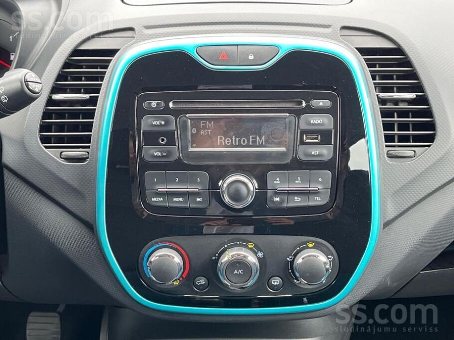 Melns Renault Captur 2016 Rīga, ar dzinēja tilpumu 0.90 L un nobraukumu 119 tūkst. km par 6490 €, foto 15 vietnē AUTOMOTO.COM.LV