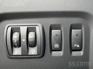 Melns Renault Captur 2016 Rīga, ar dzinēja tilpumu 0.90 L un nobraukumu 119 tūkst. km par 6490 €, foto 17 vietnē AUTOMOTO.COM.LV