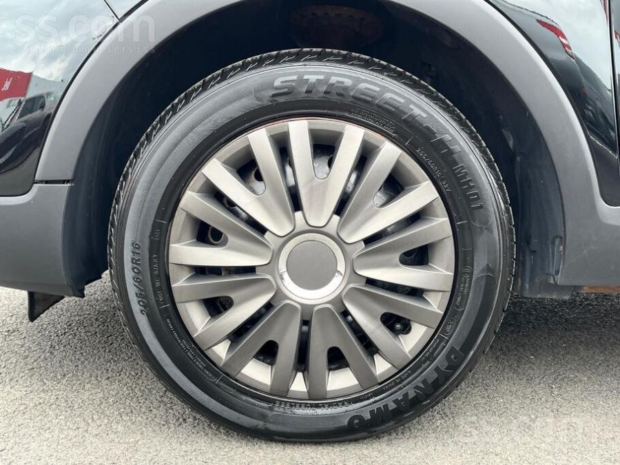 Melns Renault Captur 2016 Rīga, ar dzinēja tilpumu 0.90 L un nobraukumu 119 tūkst. km par 6490 €, foto 20 vietnē AUTOMOTO.COM.LV