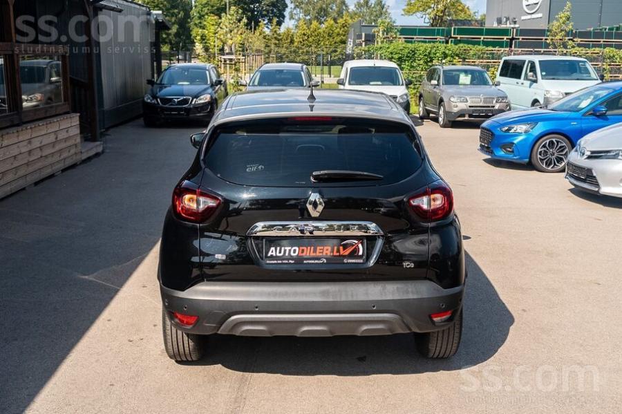 Black Renault Captur 2017 in Riga, with an engine capacity of 1.20 L and mileage of 0 thousand km for 9450 €, photo 11 on AUTOMOTO.COM.LV