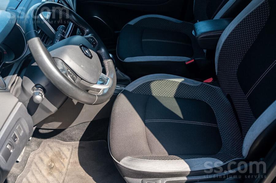 Black Renault Captur 2017 in Riga, with an engine capacity of 1.20 L and mileage of 0 thousand km for 9450 €, photo 20 on AUTOMOTO.COM.LV