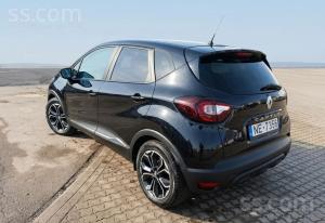 Black Renault Captur 2018 in Riga, with an engine capacity of 0.90 L and mileage of 196 thousand km for 8500 €, photo 3 on AUTOMOTO.COM.LV