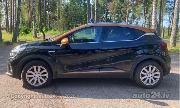 Melns Renault Captur 2020 Tallina, ar dzinēja tilpumu 1.50 L un nobraukumu 136 tūkst. km par 13900 €, foto 3 vietnē AUTOMOTO.COM.LV