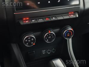 Черный Рено Каптур 2021 в Рига, объемом двигателя 1.30 л и пробегом 100 тыс. км за 13790 €, фото 21 на AUTOMOTO.COM.LV