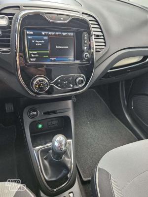 Black Renault Captur 2016 in Siauliai, with an engine capacity of 1.50 L and mileage of 217 thousand km for 6950 €, photo 22 on AUTOMOTO.COM.LV