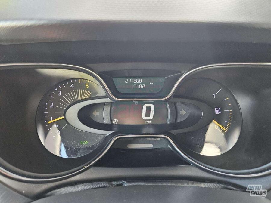 Black Renault Captur 2016 in Siauliai, with an engine capacity of 1.50 L and mileage of 217 thousand km for 6950 €, photo 25 on AUTOMOTO.COM.LV