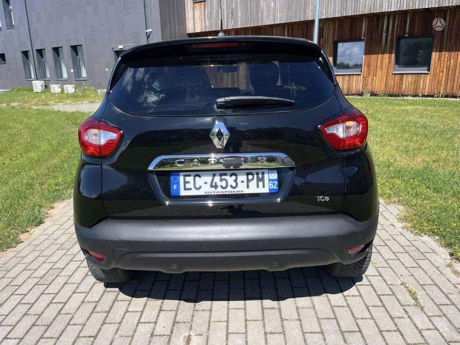 Melns Renault Captur 2016 Tauragė, ar dzinēja tilpumu 1.20 L un nobraukumu 169 tūkst. km par 4600 €, foto 9 vietnē AUTOMOTO.COM.LV