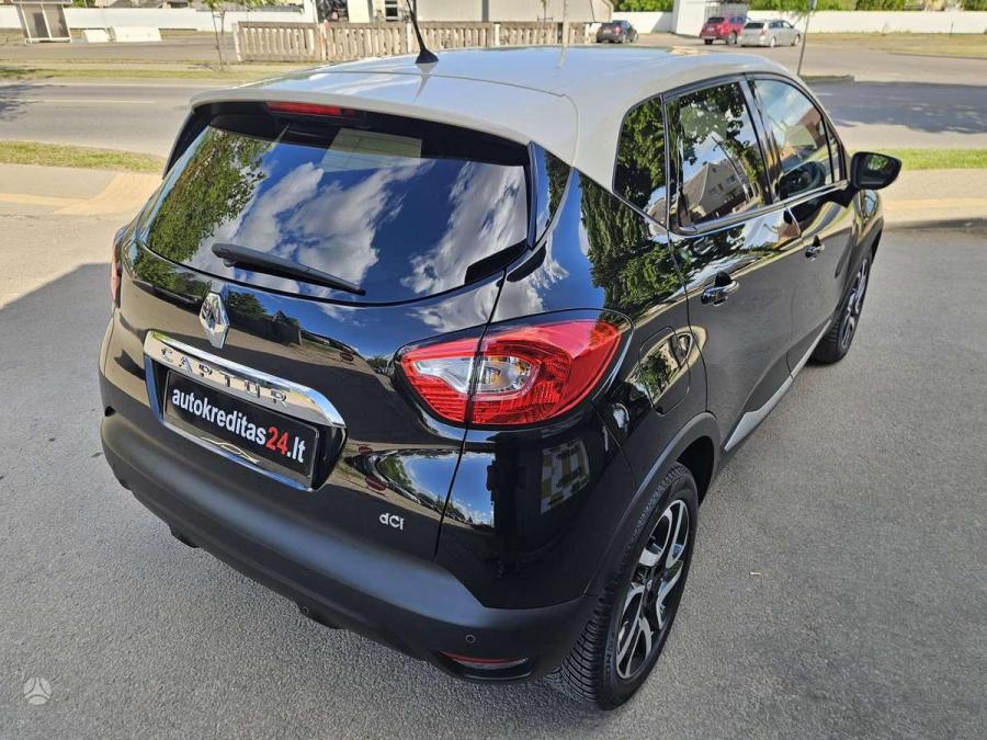 Black Renault Captur 2016 in Siauliai, with an engine capacity of 1.50 L and mileage of 217 thousand km for 6450 €, photo 5 on AUTOMOTO.COM.LV