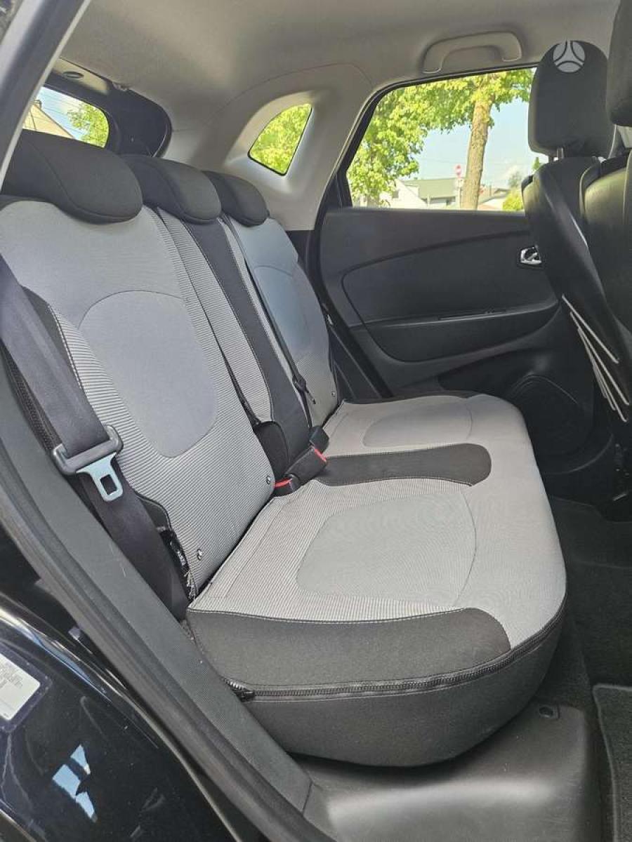 Black Renault Captur 2016 in Siauliai, with an engine capacity of 1.50 L and mileage of 217 thousand km for 6450 €, photo 20 on AUTOMOTO.COM.LV