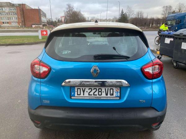 Zils Renault Captur 2014 Tauragė, ar dzinēja tilpumu 1.20 L un nobraukumu 152 tūkst. km par 6200 €, foto 3 vietnē AUTOMOTO.COM.LV