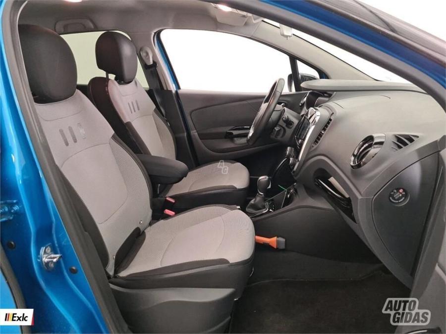 Zils Renault Captur 2016 Viļņa, ar dzinēja tilpumu 1.50 L un nobraukumu 140 tūkst. km par 7800 €, foto 8 vietnē AUTOMOTO.COM.LV
