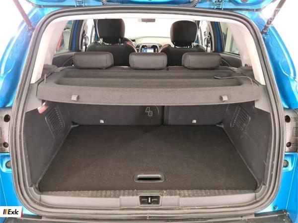 Zils Renault Captur 2016 Viļņa, ar dzinēja tilpumu 1.50 L un nobraukumu 140 tūkst. km par 7800 €, foto 9 vietnē AUTOMOTO.COM.LV