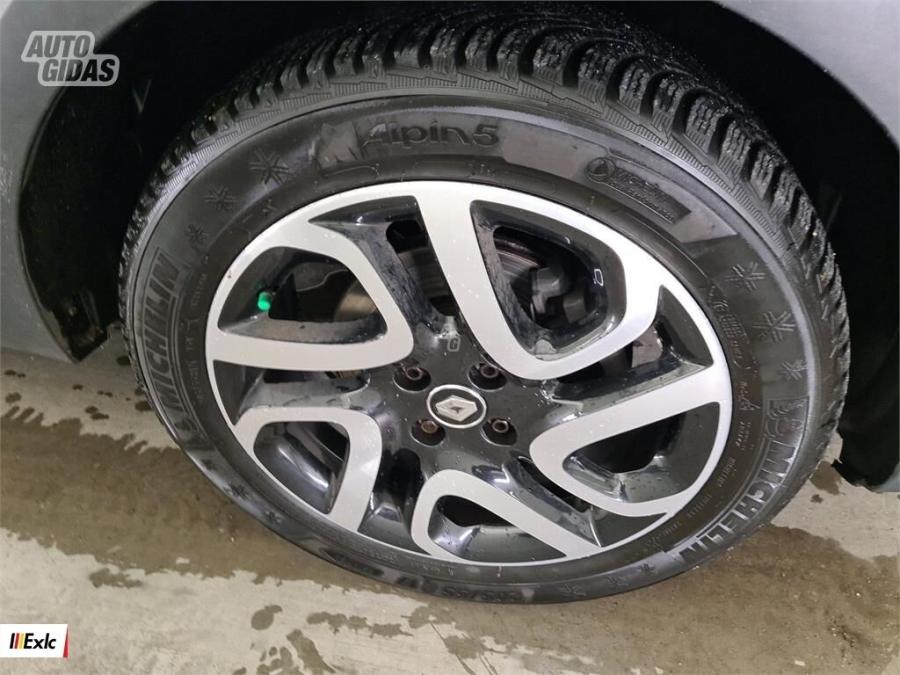 Zils Renault Captur 2016 Viļņa, ar dzinēja tilpumu 1.50 L un nobraukumu 140 tūkst. km par 7800 €, foto 12 vietnē AUTOMOTO.COM.LV