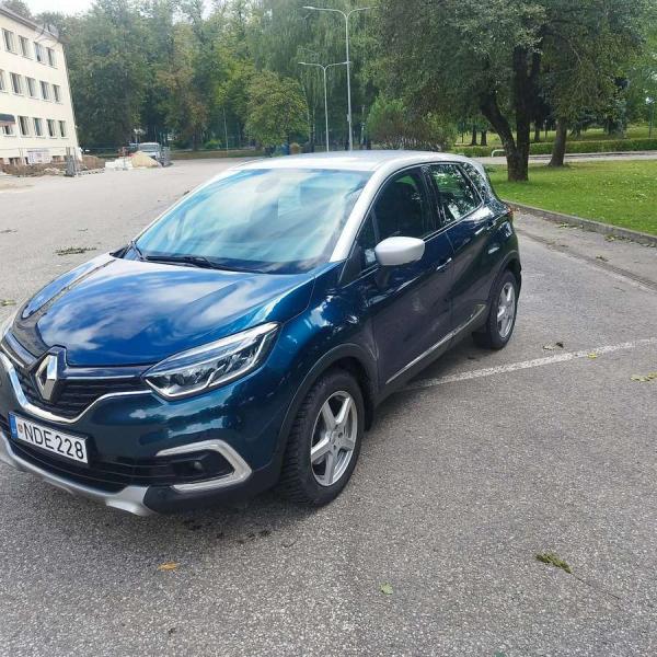 Blue Renault Captur 2017 in Alytus, with an engine capacity of 1.20 L and mileage of 70 thousand km for 9100 €, photo 9 on AUTOMOTO.COM.LV